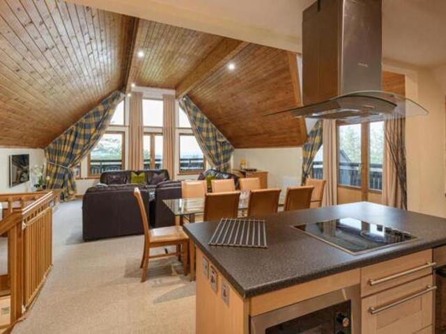 For Sale 4 Bedroom Villa Hexham Hexham DLS101119238