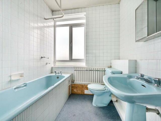 For Sale 5 Bedroom Apartment Finchley Greater London DS101351786