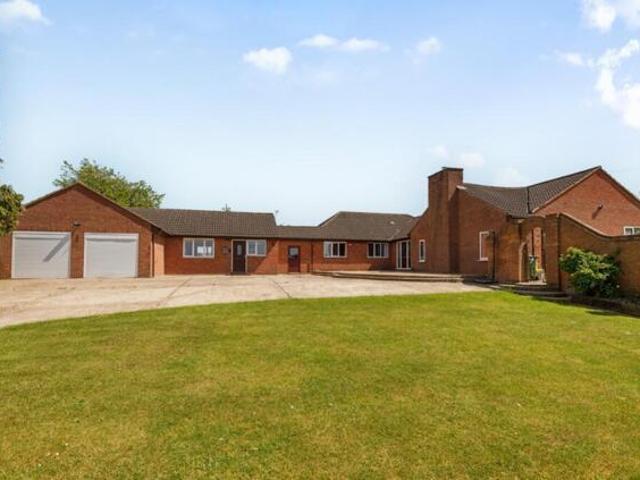 For Sale 5 Bedroom Bungalow Grantham Lincolnshire DS101892180