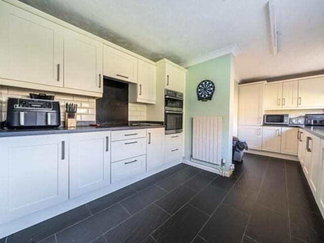 For Sale 5 Bedroom Bungalow Oxfordshire Oxfordshire DS101677733
