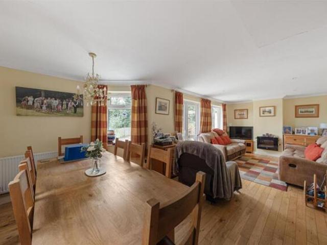 For Sale 5 Bedroom Bungalow Londres Great London DLS101100203