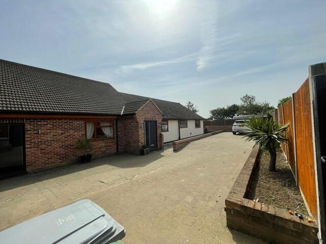 For Sale 5 Bedroom Bungalow Norwich Norwich DS99161846