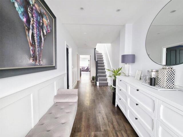 For Sale 5 Bedroom House Coulsdon Greater London DS100398275
