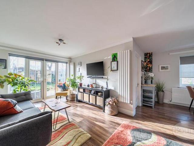 For Sale 5 Bedroom House Cobham Surrey DLS100224251