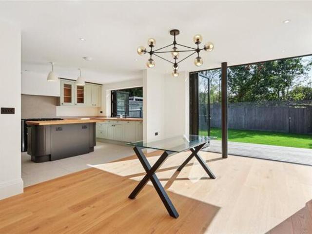 For Sale 5 Bedroom House Cobham Surrey DLS101677105