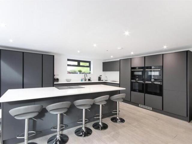 For Sale 5 Bedroom House Canterbury Kent DS99773812