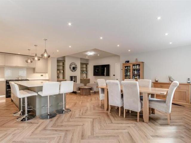 For Sale 5 Bedroom House Churchdown Churchdown DS100263158