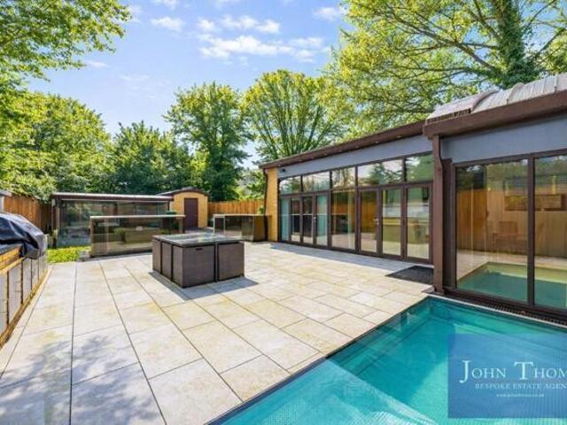 For Sale 5 Bedroom House Chigwell Essex DLS100096846