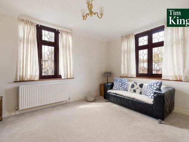 For Sale 5 Bedroom House Chingford Greater London DLS101060156