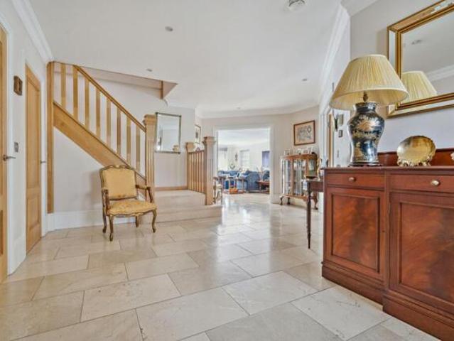 For Sale 5 Bedroom House Chorleywood Hertfordshire DLS98930200