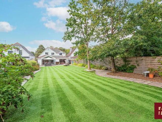For Sale 5 Bedroom House Crowthorne Wokingham DS99092337