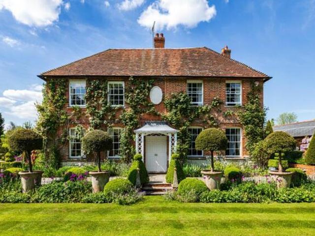 For Sale 5 Bedroom House Alton Hampshire DLS99380960