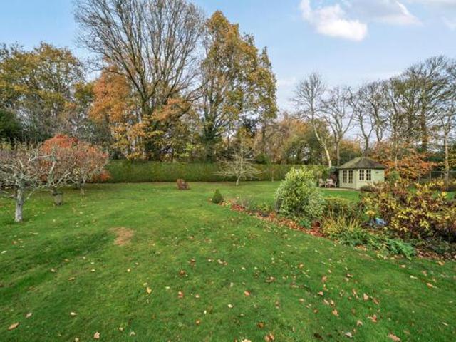 For Sale 5 Bedroom House Alton Hampshire DS99608217