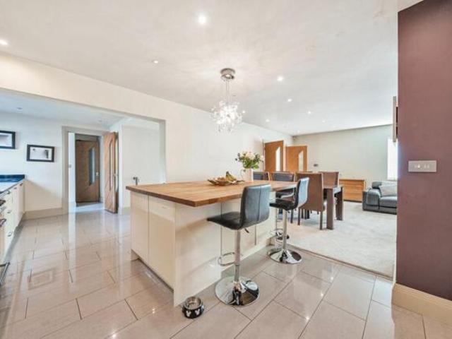 For Sale 5 Bedroom House Ashtead Surrey DLS98386968