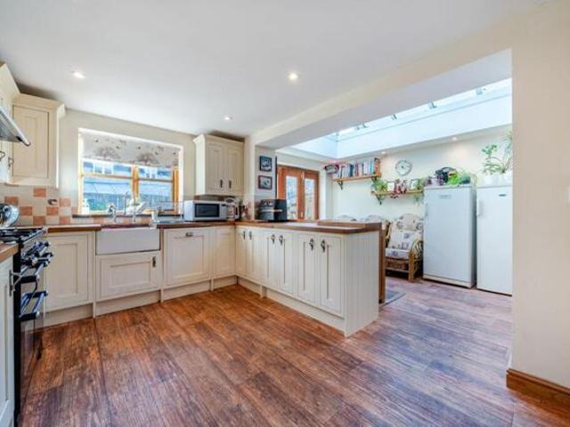 For Sale 5 Bedroom House Bourton On Water Gloucestershire DS100023847