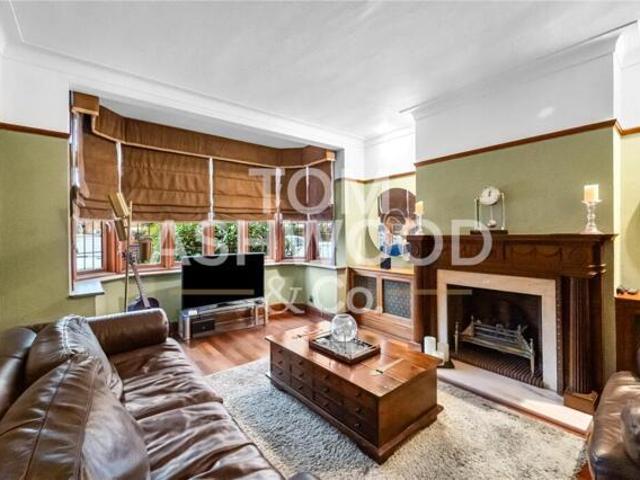 For Sale 5 Bedroom House Barking Greater London DLS99523753
