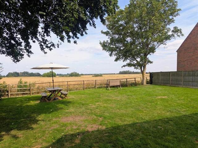 For Sale 5 Bedroom House Barnby Barnby DLS99773495