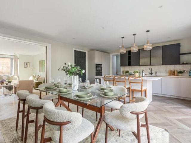 For Sale 5 Bedroom House Barnet Greater London DLS100988039