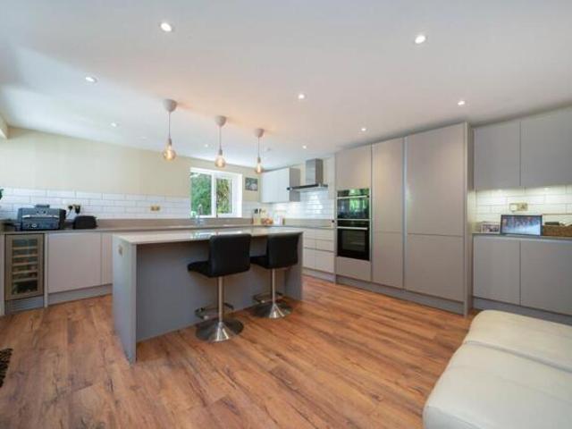 For Sale 5 Bedroom House Beaconsfield Buckinghamshire DS101931415