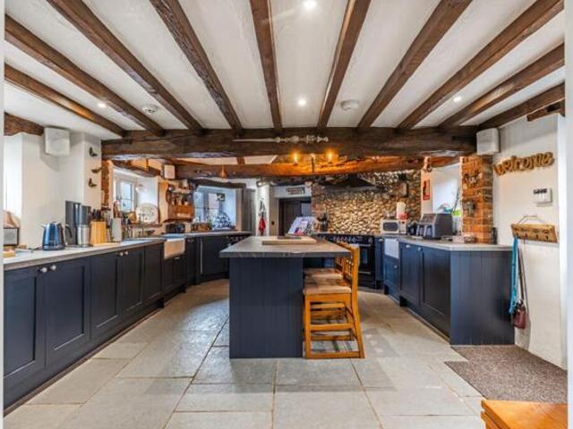 For Sale 5 Bedroom House Beautiful Grounds Beautiful Grounds DLS101856078