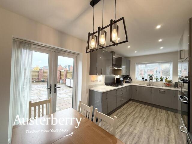 For Sale 5 Bedroom House Blythe Bridge Blythe Bridge DLS100787173