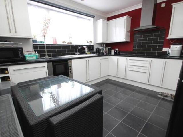 For Sale 5 Bedroom House Broadstone Poole DLS98903804