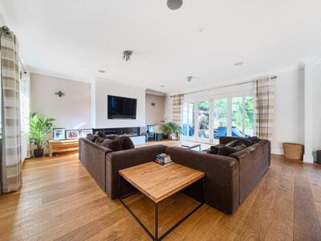 For Sale 5 Bedroom House Bromley Greater London DLS99688428