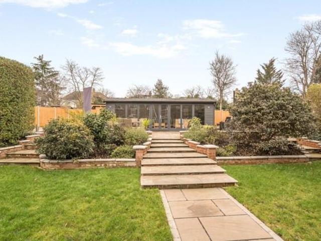 For Sale 5 Bedroom House Bromley Greater London DLS101059759