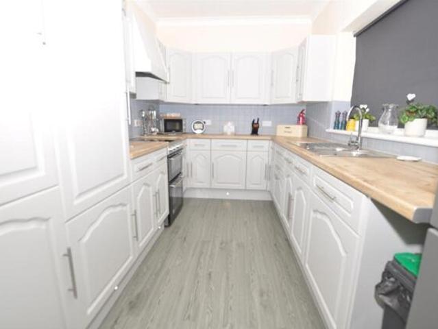 For Sale 5 Bedroom House Bronwydd Arms Bronwydd Arms DLS99840280