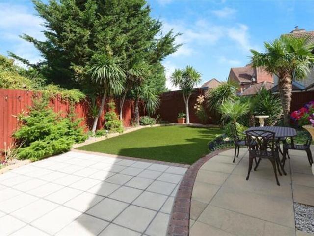 For Sale 5 Bedroom House Grays Thurrock DLS99688576