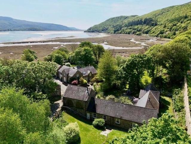 For Sale 5 Bedroom House Gwynedd Gwynedd DLS98766041