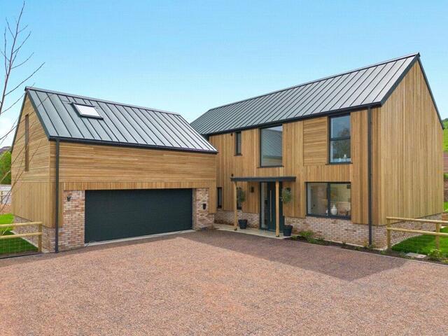 For Sale 5 Bedroom House Devon Devon DLS98864365