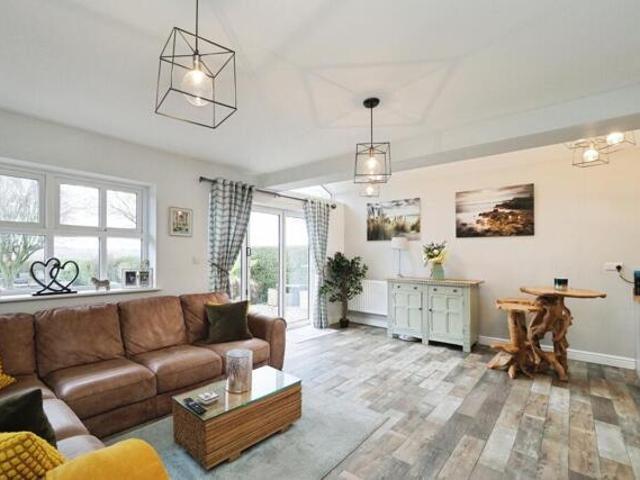 For Sale 5 Bedroom House Derbyshire Derbyshire DLS100648984