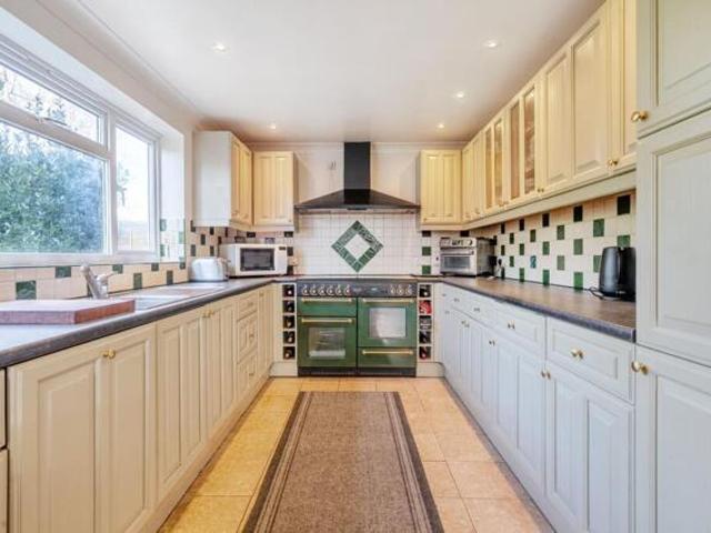 For Sale 5 Bedroom House Drakes Broughton Worcestershire DLS101678291