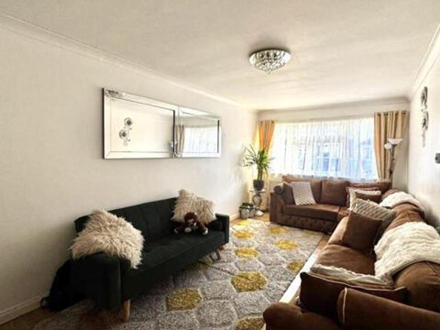 For Sale 5 Bedroom House Ealing Greater London DLS98504142