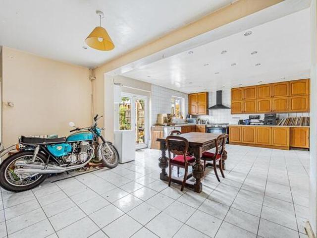 For Sale 5 Bedroom House Ealing Greater London DS99895531