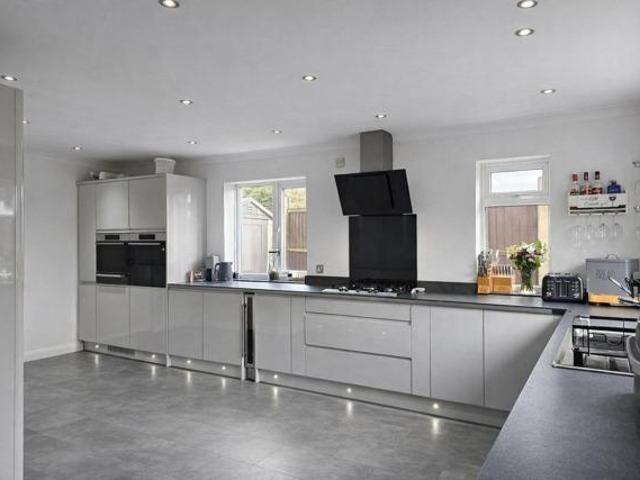 For Sale 5 Bedroom House East Malling Kent DS100786946