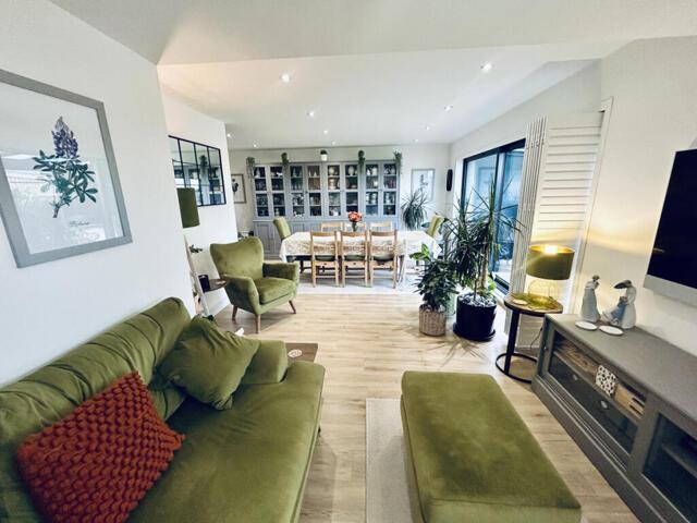 For Sale 5 Bedroom House Eastbourne East Sussex DLS98377547