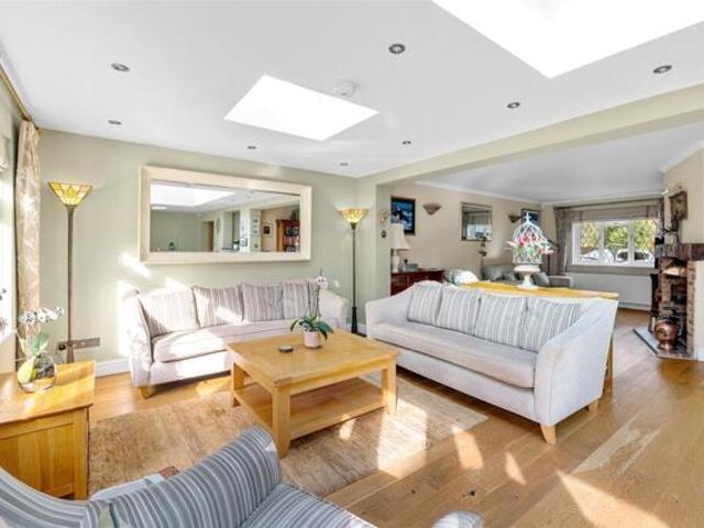 For Sale 5 Bedroom House Edenbridge Kent DS98648903