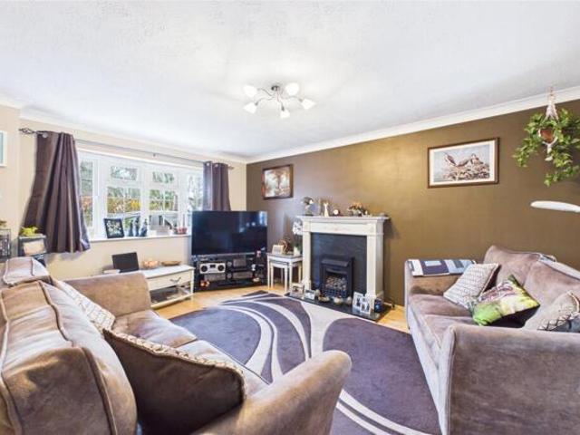 For Sale 5 Bedroom House Farnborough Hampshire DLS100503025