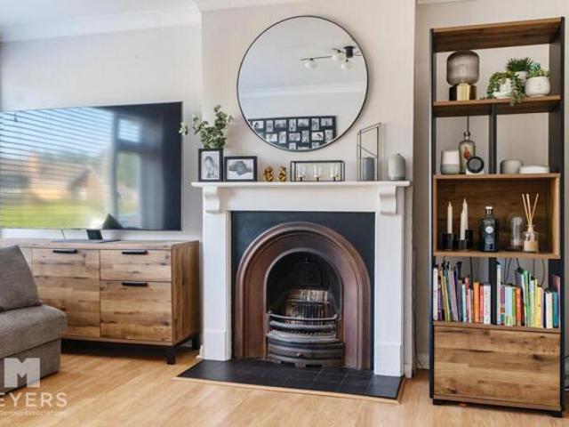 For Sale 5 Bedroom House Ferndown Dorset DLS99571772