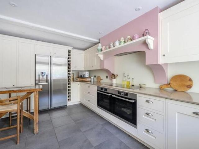 For Sale 5 Bedroom House Finchampstead Wokingham DLS101678934