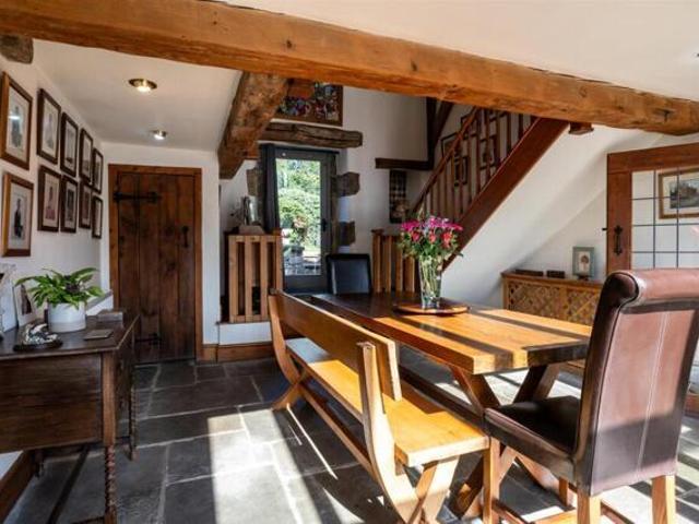 For Sale 5 Bedroom House Holmesfield Holmesfield DS100398579