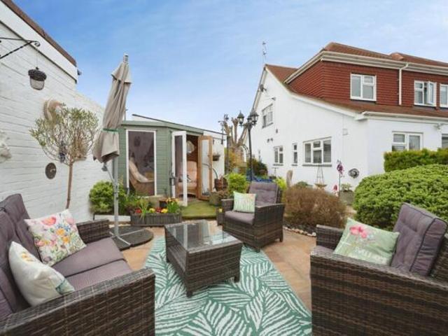 For Sale 5 Bedroom House Hayling Island Hampshire DS100855027