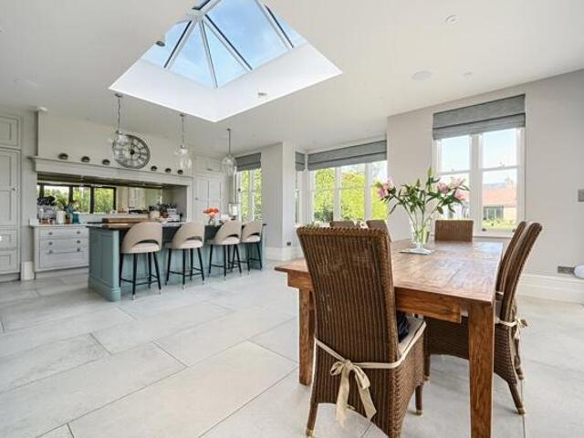 For Sale 5 Bedroom House Haywards Heath West Sussex DS98477180