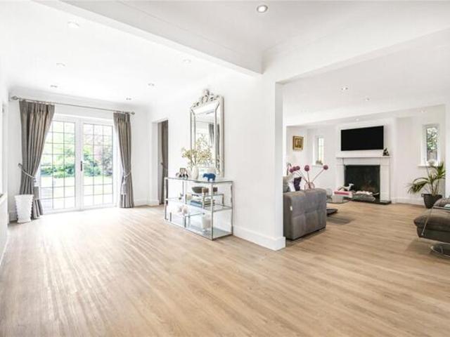 For Sale 5 Bedroom House Hadley Wood Greater London DLS100786523