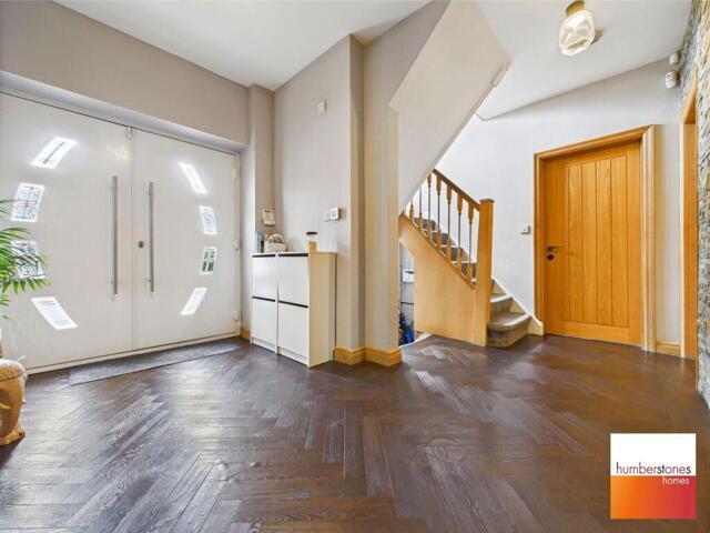 For Sale 5 Bedroom House Halesowen Dudley DS98297036