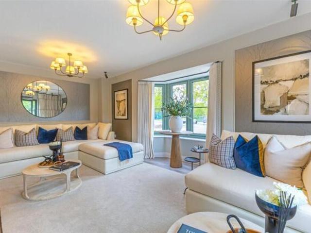 For Sale 5 Bedroom House Hampshire Hampshire DLS99986061