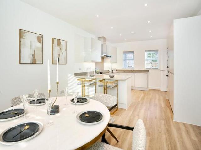 For Sale 5 Bedroom House Hampshire Hampshire DS99523669