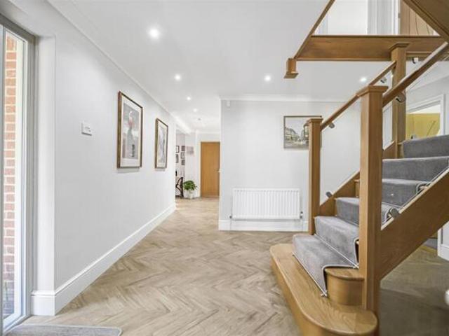 For Sale 5 Bedroom House Hertford Hertfordshire DLS100502821